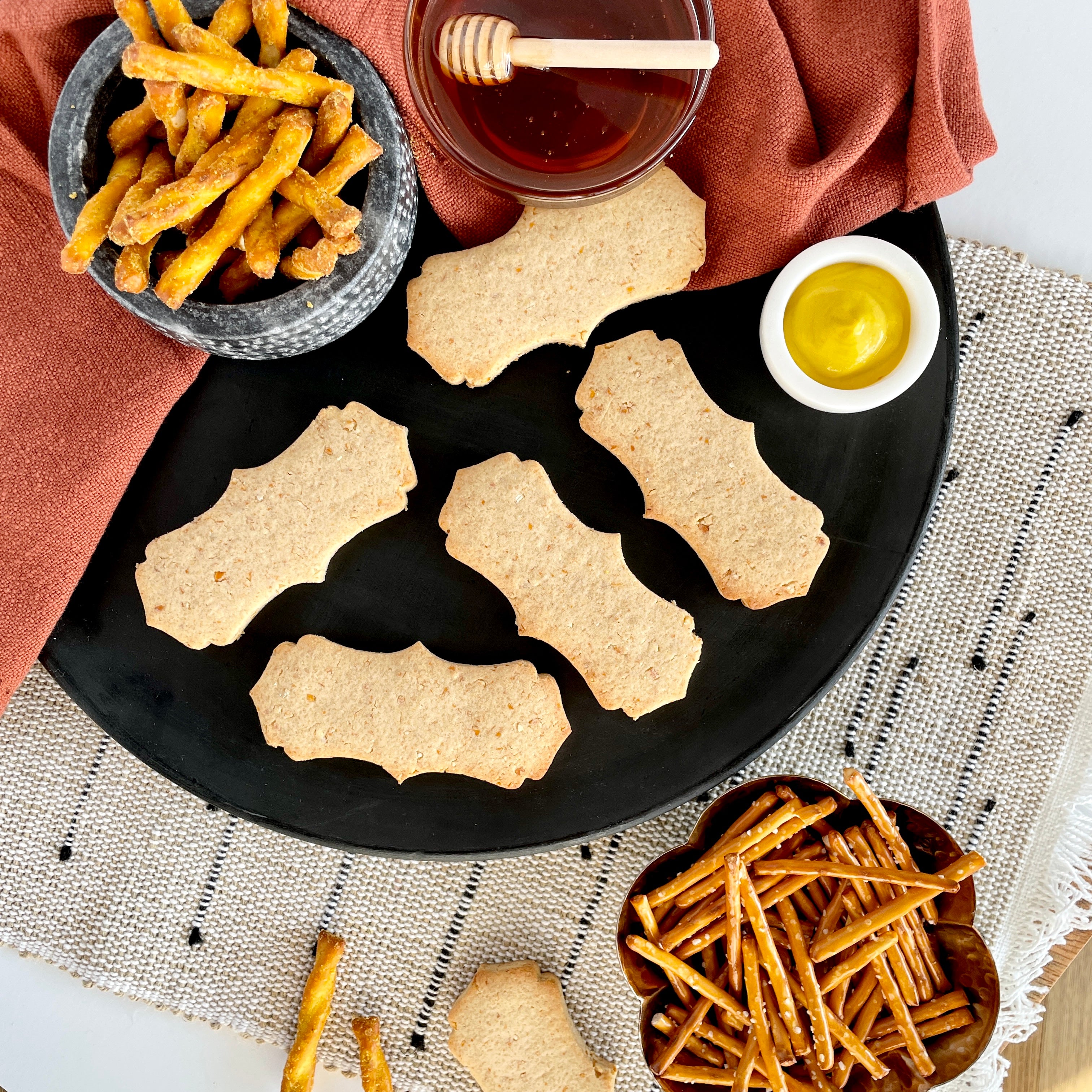 Sweet Honey Mustard Pretzel Sugar Cookie Recipe – Lolly's Home Kitchen